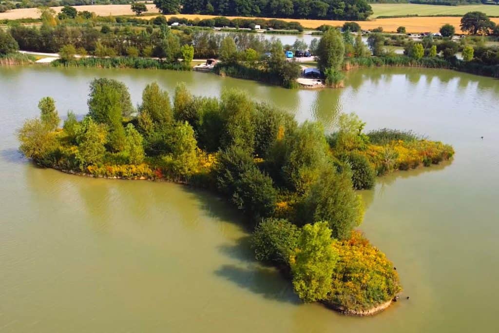 East Yorkshire Carp Fishing Lakes Near Me - Discover The Best Fishing Spots
